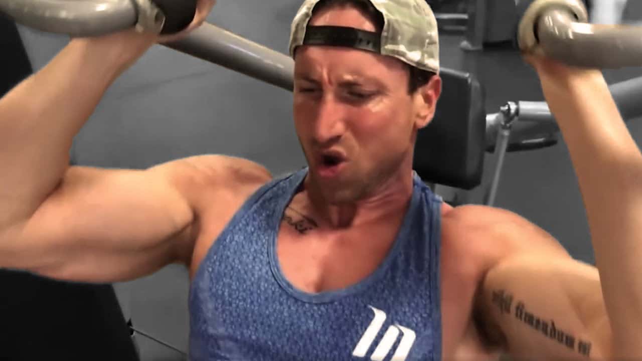 Overhead Press [Machine Exercise for Shoulders] - SuperHuman