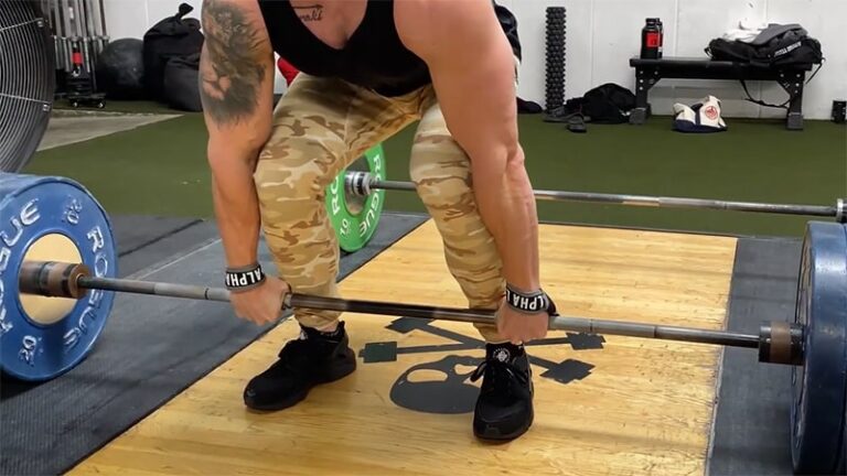 How To Barbell Deadlift Like A Champion - SuperHuman Fitness
